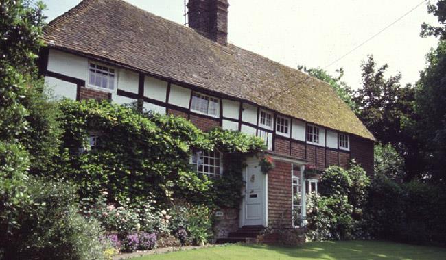 Albourne - Towns & Villages in Albourne, West Sussex - Visit South East ...