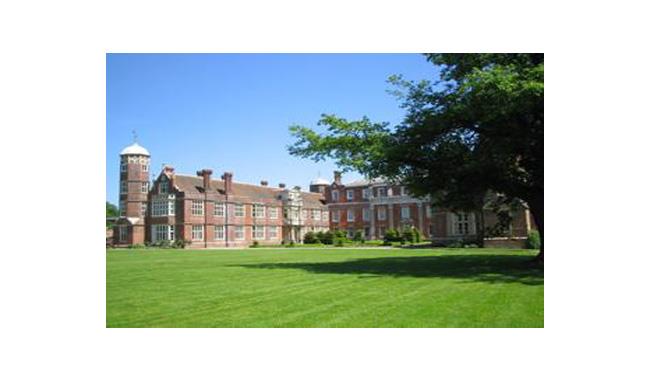 Cobham Hall - Historic House / Palace in Gravesend, Gravesend - Visit ...