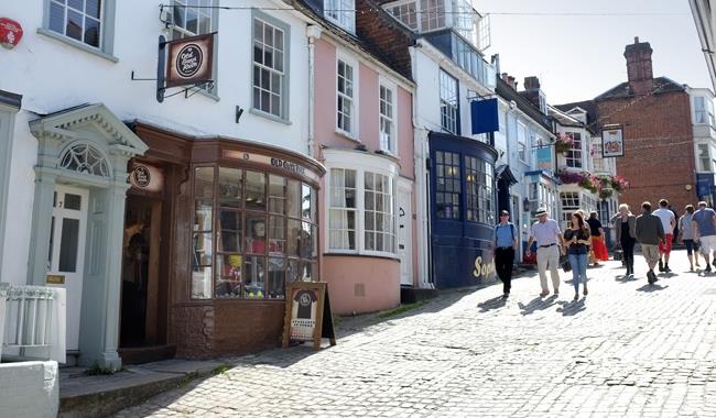 Lymington - Towns & Villages in Lymington, New Forest - Visit South ...