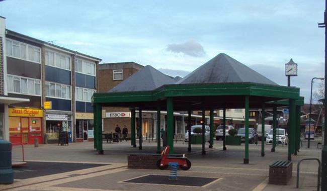 Woodley - Towns & Villages in Woodley, Berkshire - Visit South East England