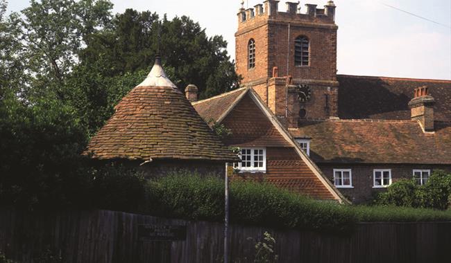 Pangbourne - Towns & Villages in Pangbourne, Berkshire - Visit South ...