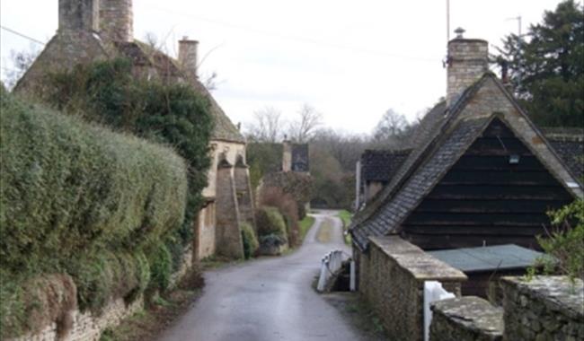 Cornwell - Towns & Villages in Chipping Norton, West Oxfordshire ...